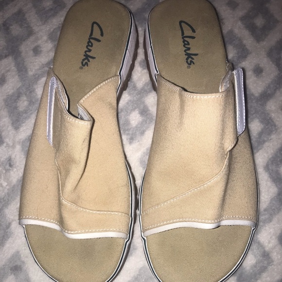 Clarks | Shoes | Clarks Adjustable Canvas Sandals Open Toe Slip On ...